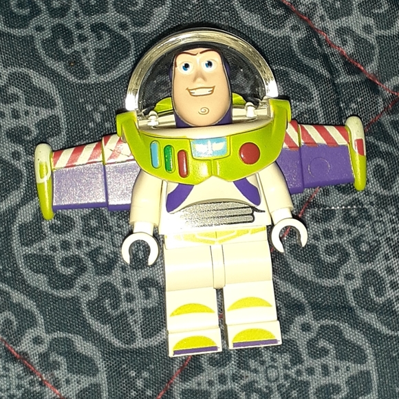 Disney | Other | Buzz Lightyear Mini Lego Figure Figurine Legos Toy ...